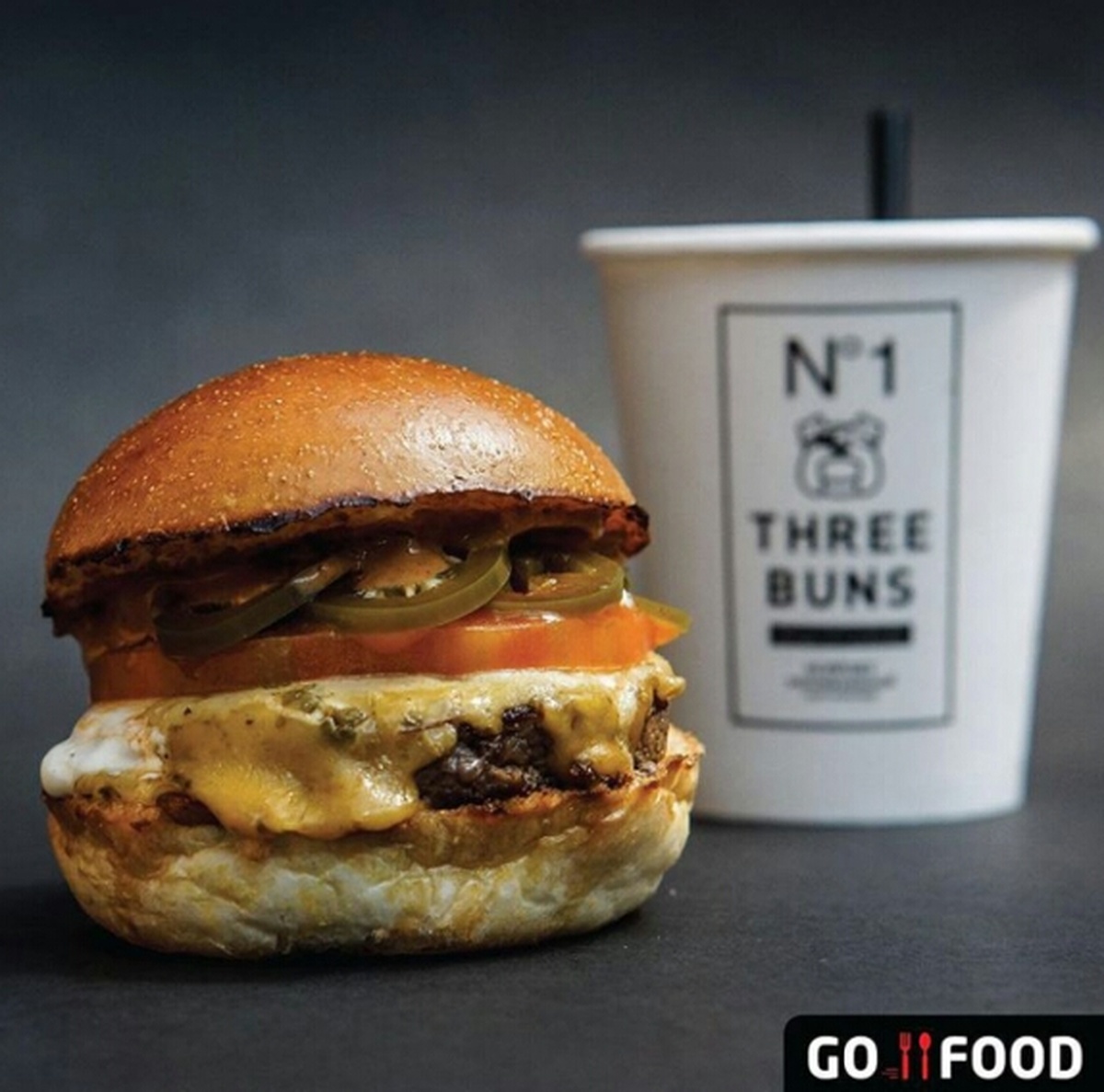 Burning Man Sensasi Burger Bercita Rasa Pedas | GoFood